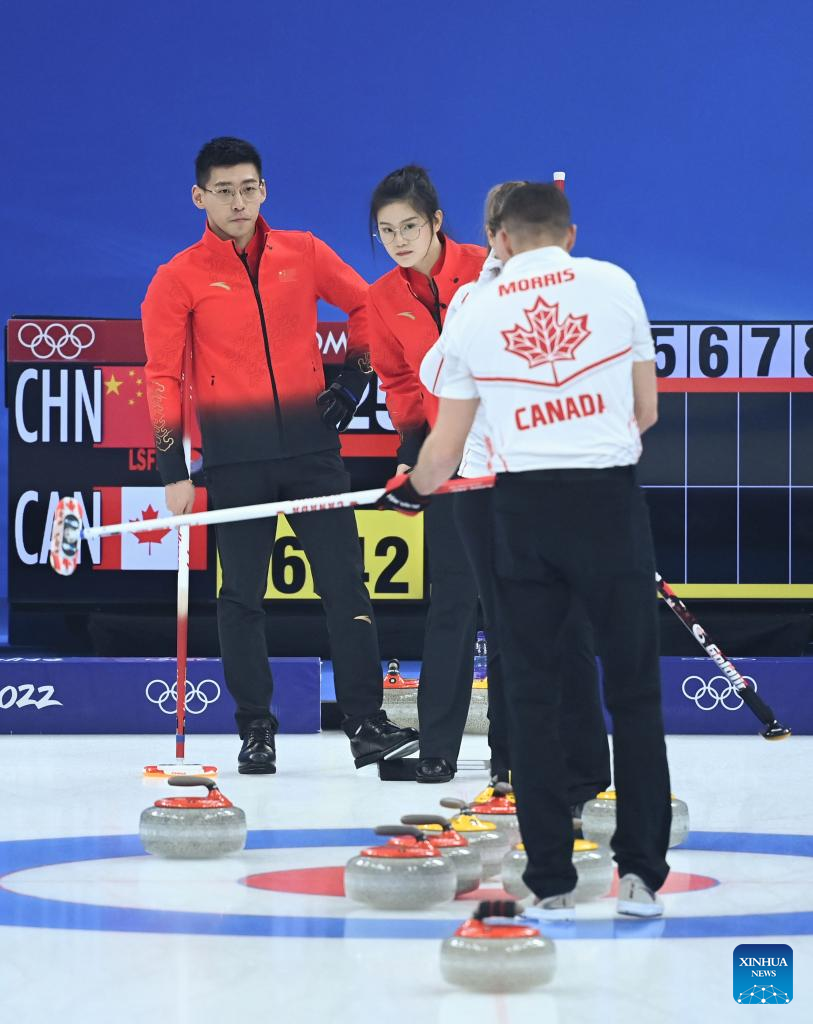 Beijing 2022 curling mixed doubles round: China vs. Canada-Xinhua