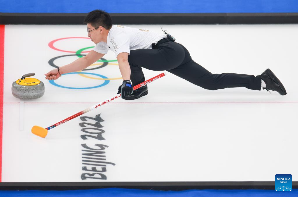 Curling mixed doubles round robin session at Beijing 2022-Xinhua