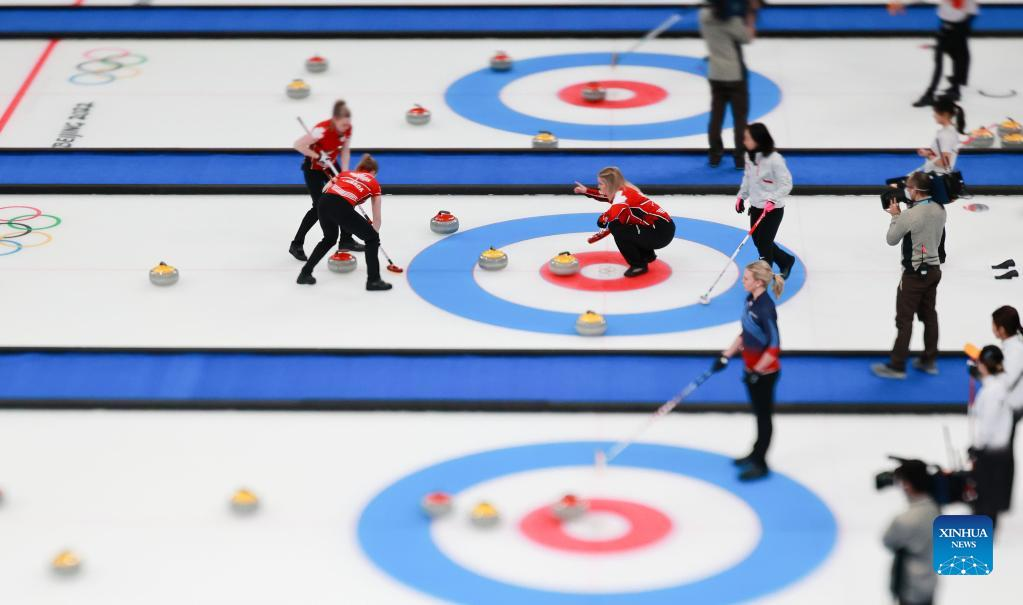 Beijing 2022: curling women's round robin session 3-Xinhua