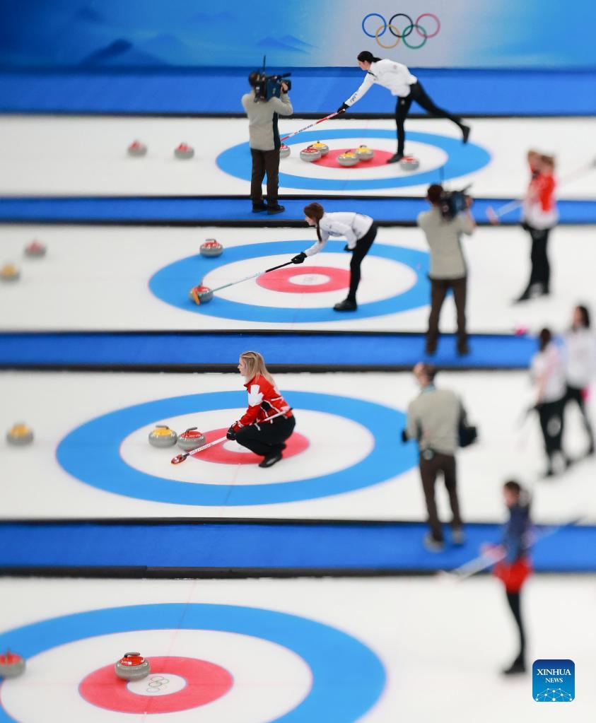 Beijing 2022: curling women's round robin session 3-Xinhua