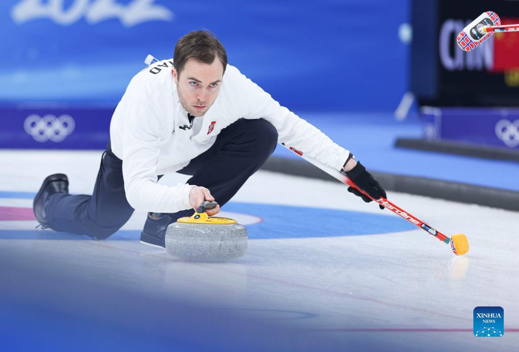 Highlights of curling men's round robin session 9-Xinhua