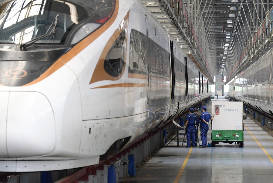 InPics: Train depot guarantees stable rail operation in Shanghai-Xinhua