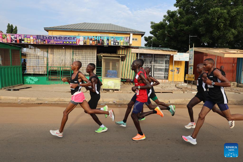 Ghana's Accra holds first inter-city marathon-Xinhua