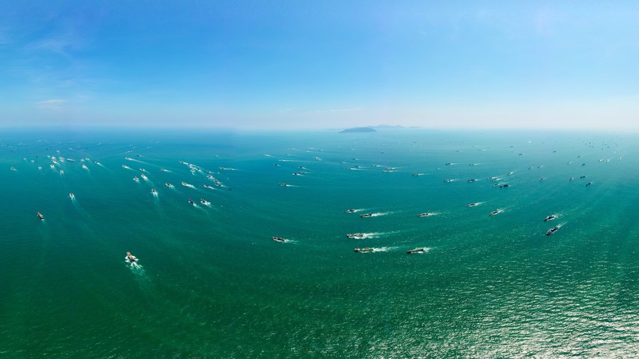 In pics: Fishing resumes in parts of Fujian waters after 108-day ban-Xinhua