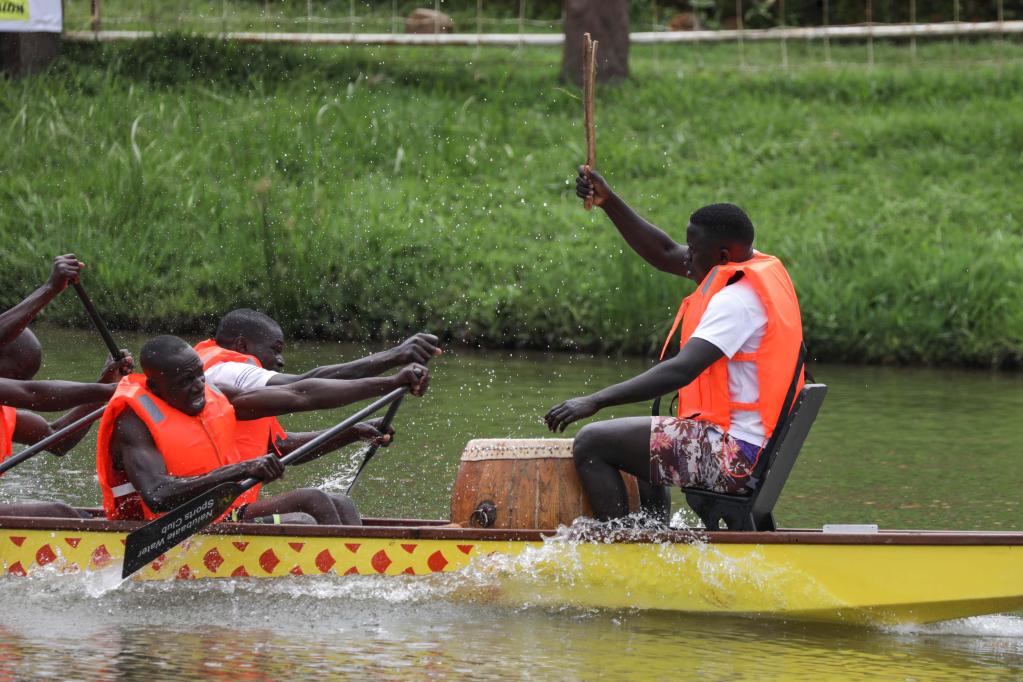 (Hello Africa) Uganda, China celebrate growing ties with dragon boat ...