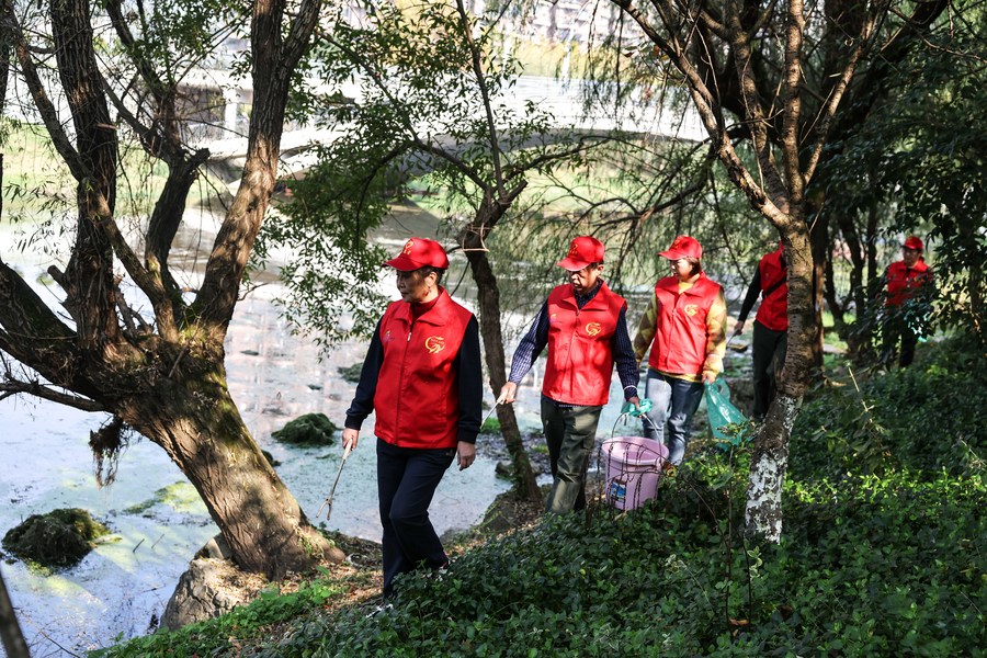 Elderly volunteers promote wetland conservation in SW China's Guizhou ...