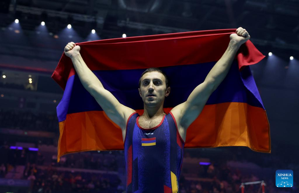 Armenian Davtyan wins men's vault title at worlds-Xinhua