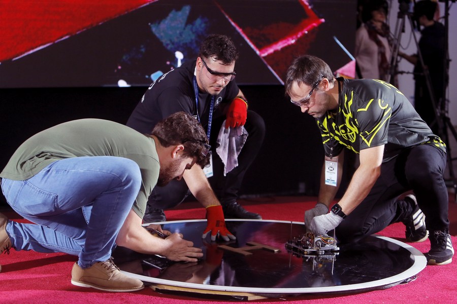 Robofest technology festival held in Romanian capital-Xinhua