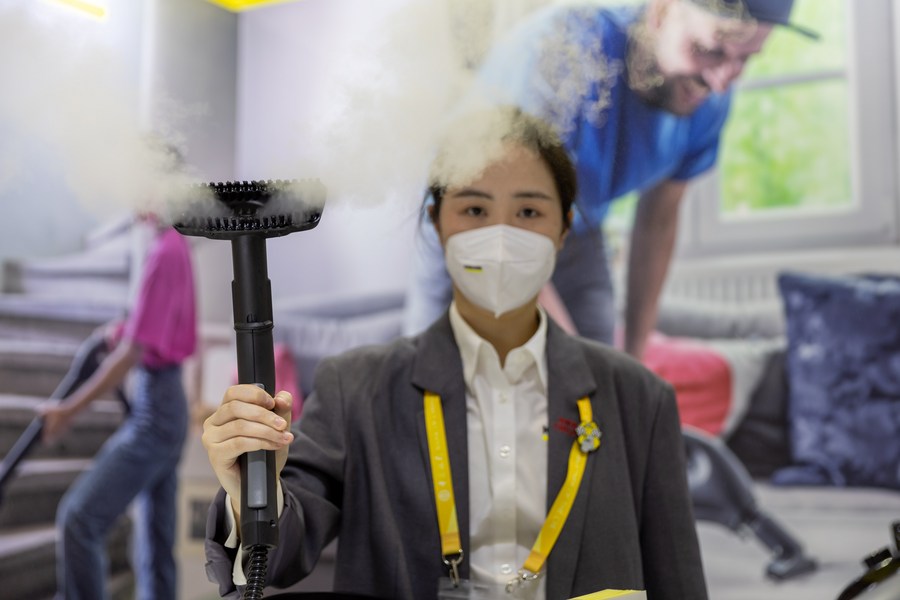 (CIIE) In pics: Green technologies at 5th CIIE-Xinhua