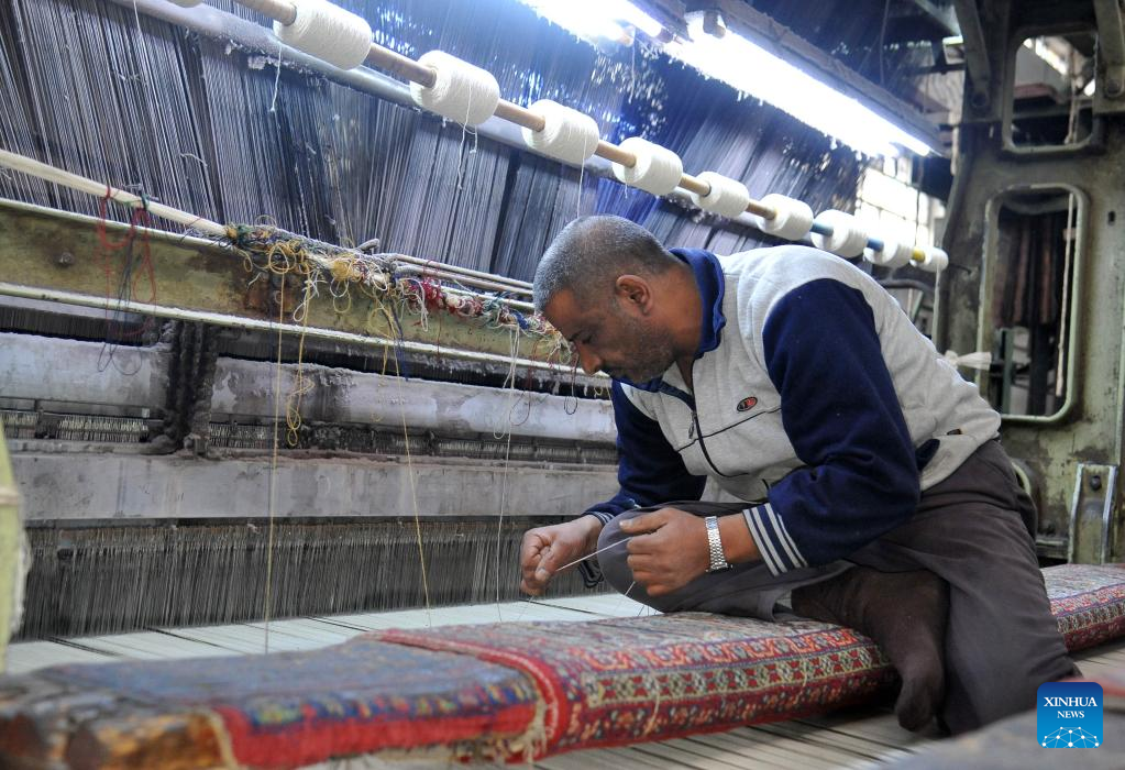 In pics: carpet workshop in Damascus, Syria-Xinhua