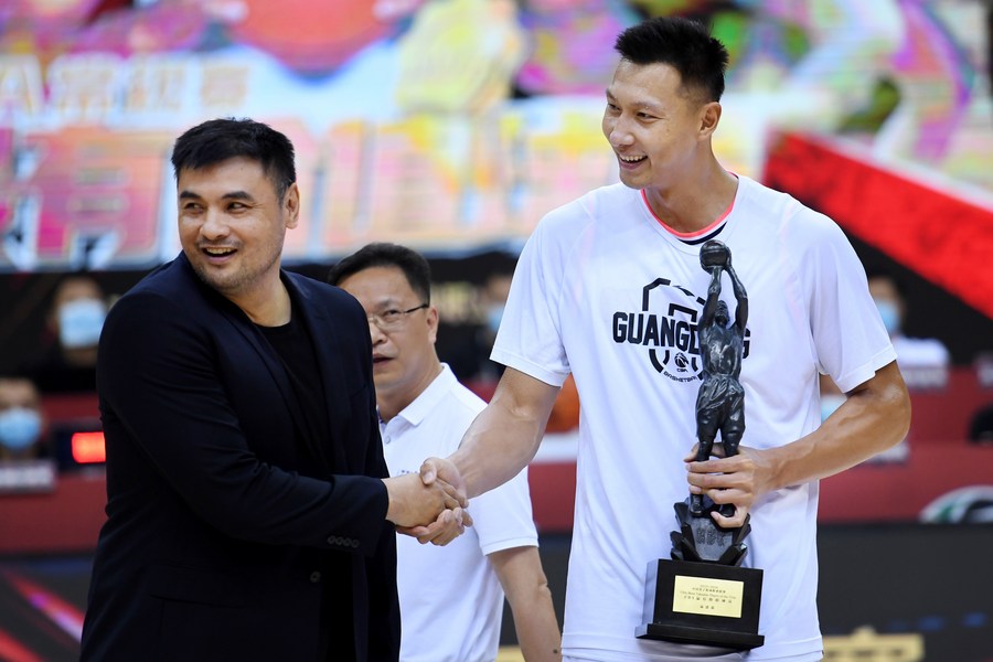 China Sports Weekly (12.4-12.10)-Xinhua