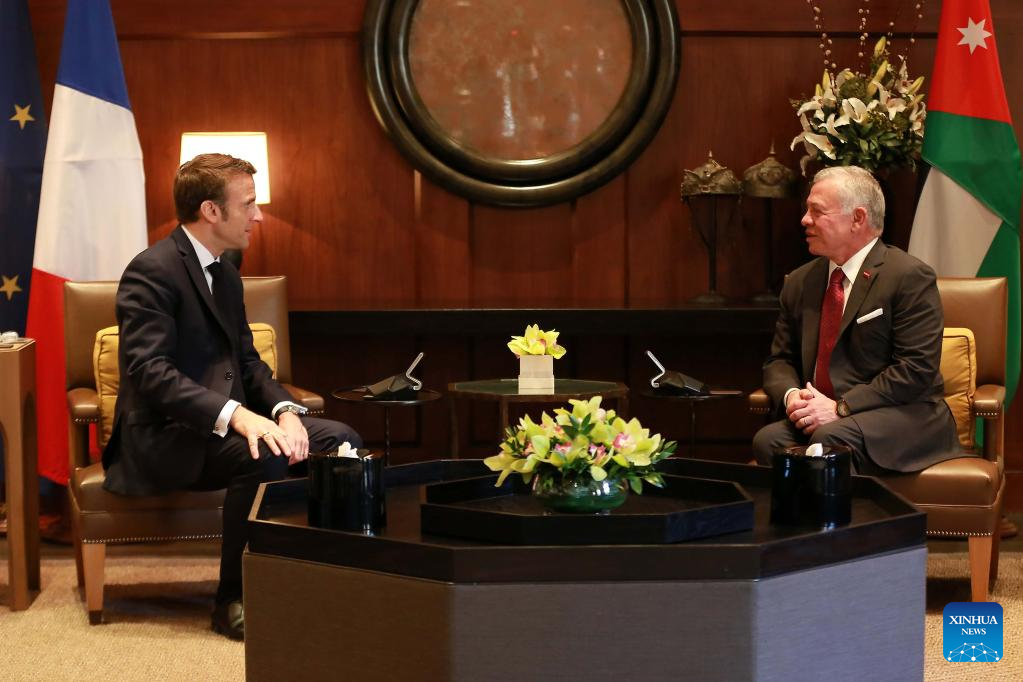 Jordanian king, French president discuss ties, Mideast issues-Xinhua