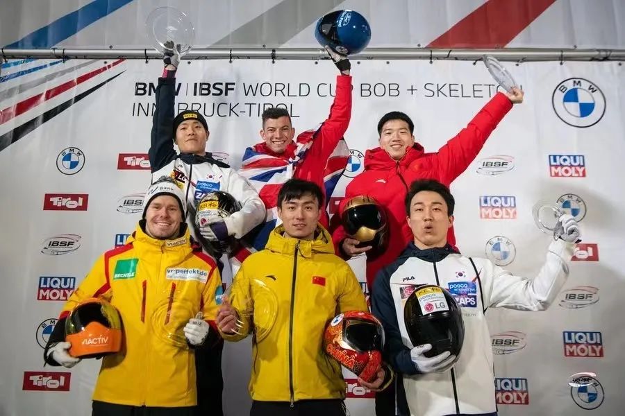 China's Chen Wenhao wins bronze in skeleton World Cup-Xinhua