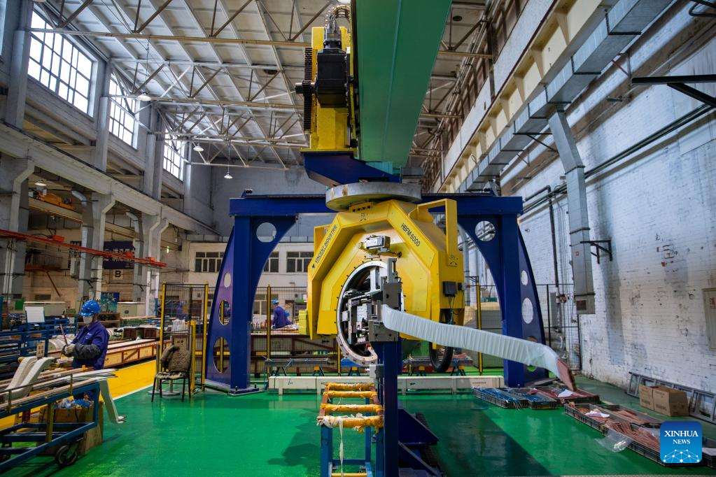 Harbin Electric Corporation speeds up production-Xinhua