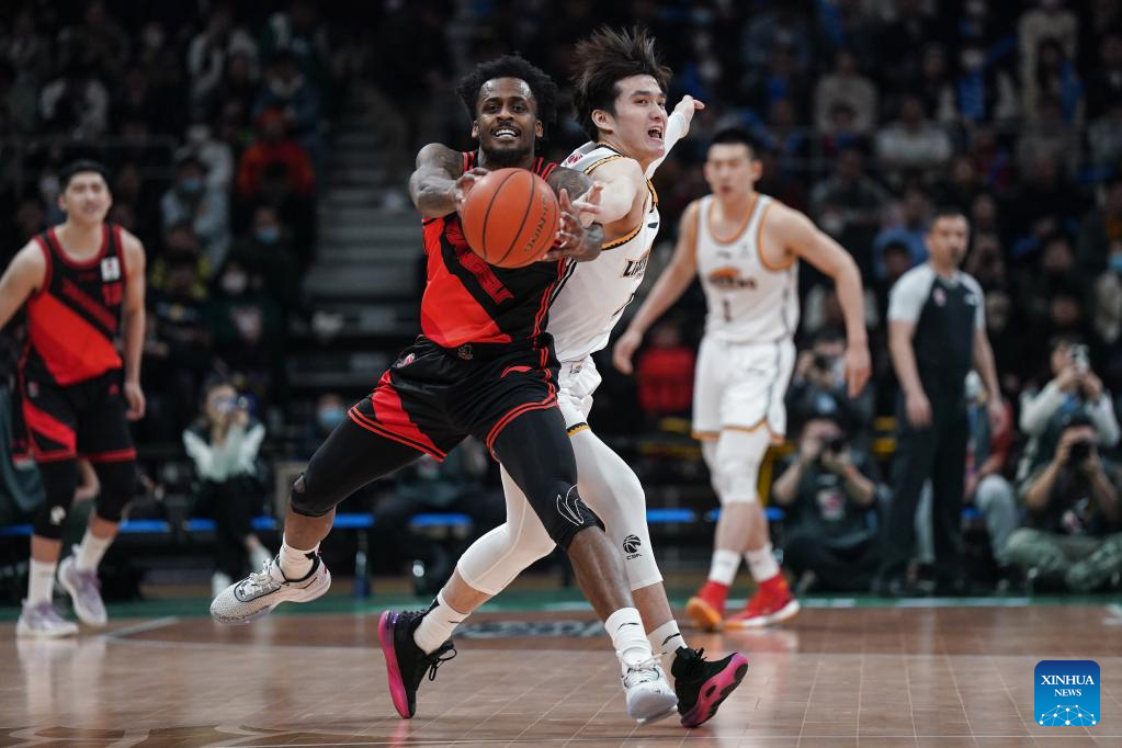 CBA Roundup: Guangdong overwhelms Ningbo, Liaoning smashes Jiangsu-Xinhua