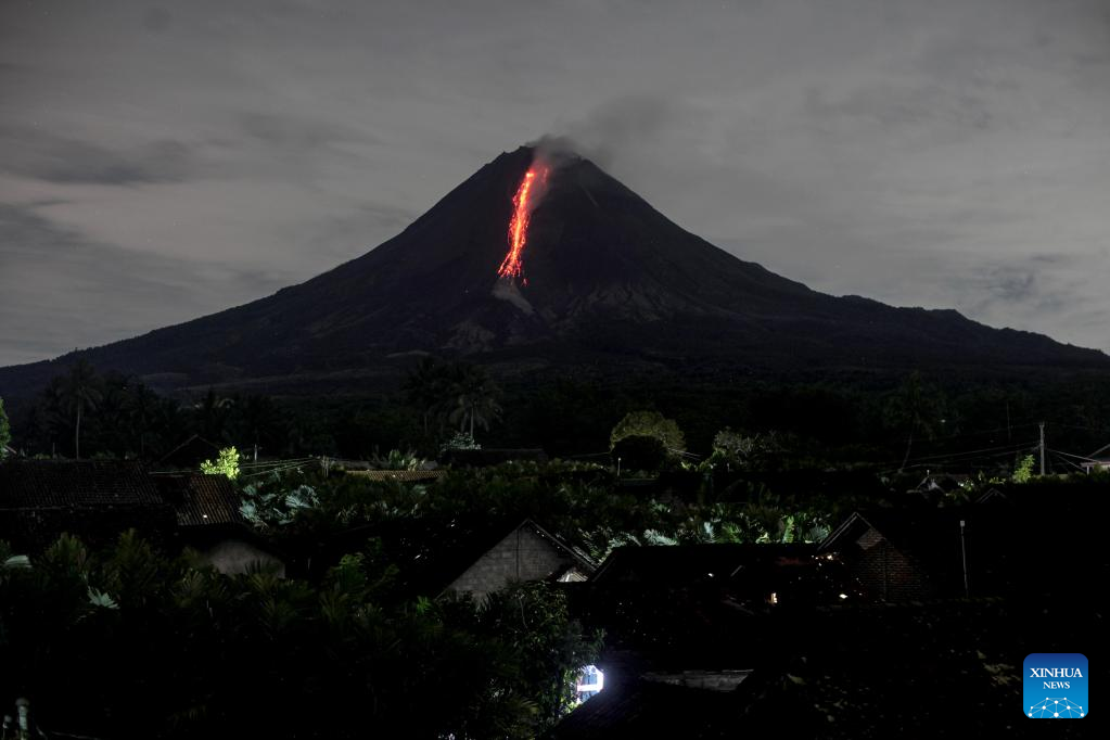 Mount Merapi volcano erupts in Indonesia-Xinhua