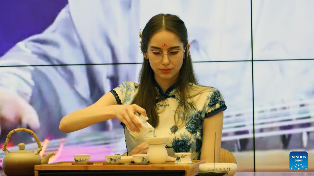 Romania holds "Chinese Bridge" contest for secondary school students ...