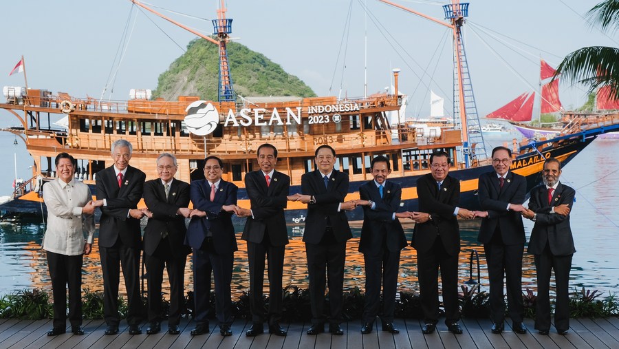 Roundup: ASEAN summit concludes with pledge to enhance bloc centrality ...
