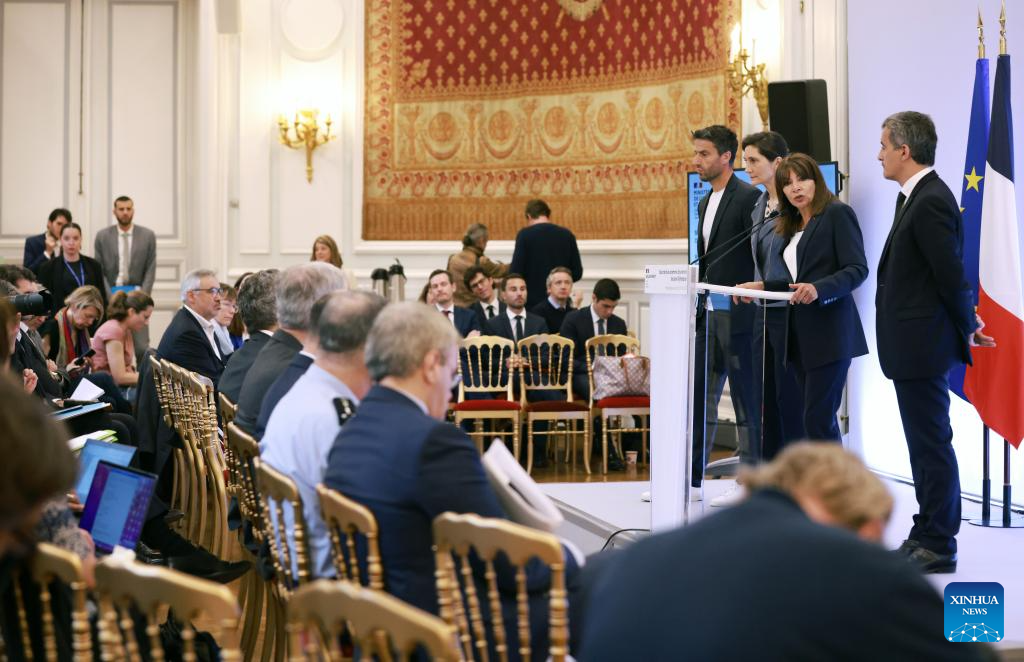 Press conference held during signing of protocol for opening ceremony ...