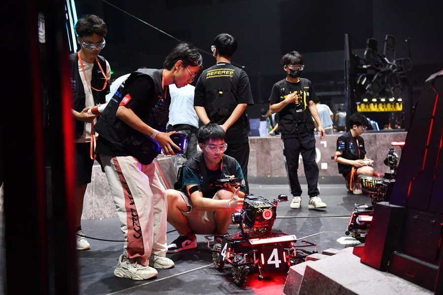 RoboMaster 2023 University Championship Regional Competition (South China) concluded in Changsha ...