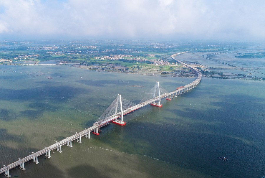 InPics: Photo album of Luzhou grand bridge in Zhanjiang City of south ...
