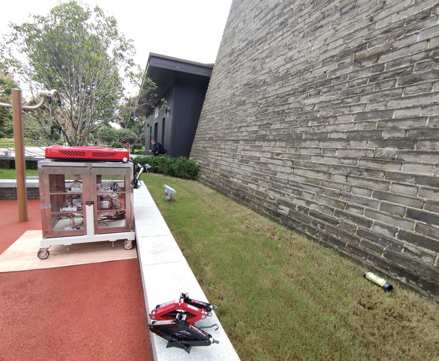 Chinese scientists scan ancient walls via cosmic ray particles-Xinhua