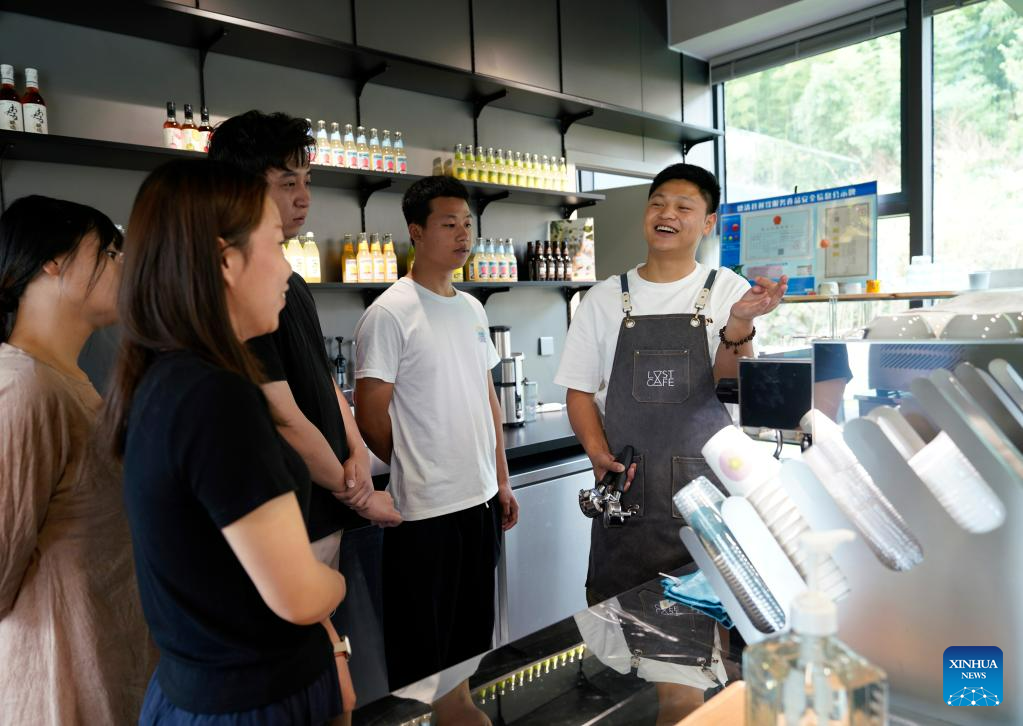 Village witnesses ongoing growth of homestays in E China's Zhejiang-Xinhua