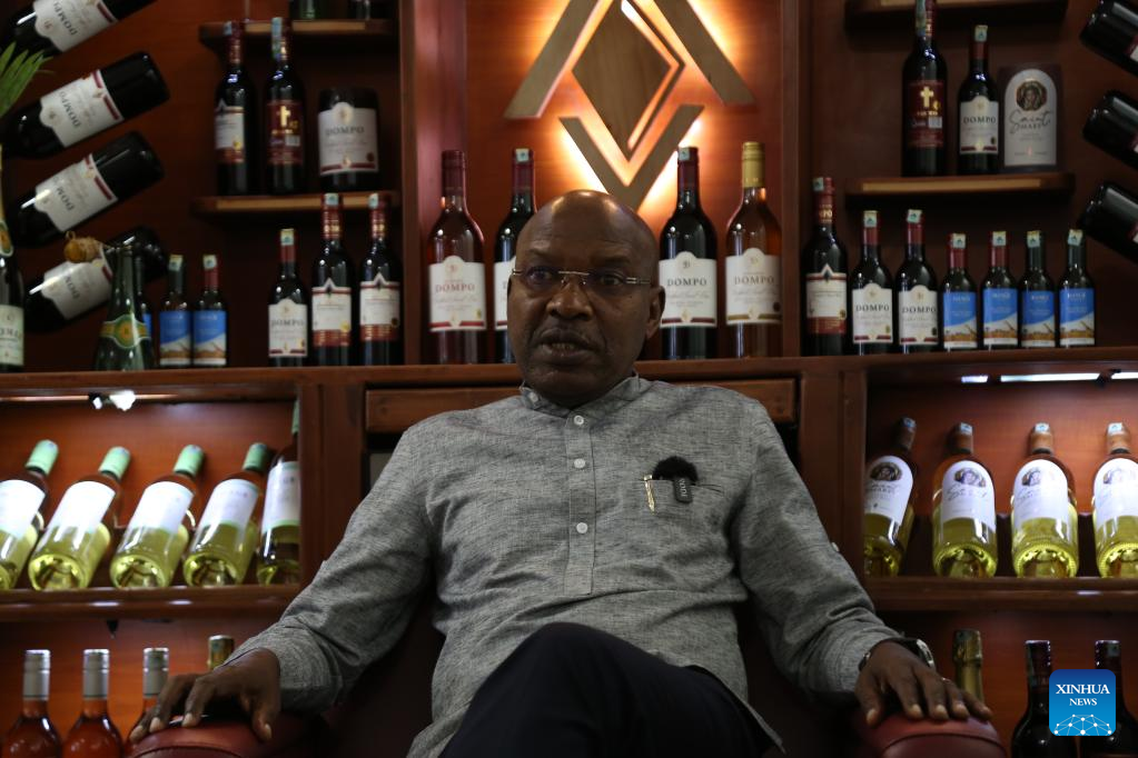 Feature: Tanzanian grape farmer rejoices as local winery plans to tap ...