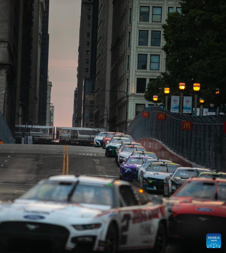 Highlights of NASCAR Chicago Street Race-Xinhua