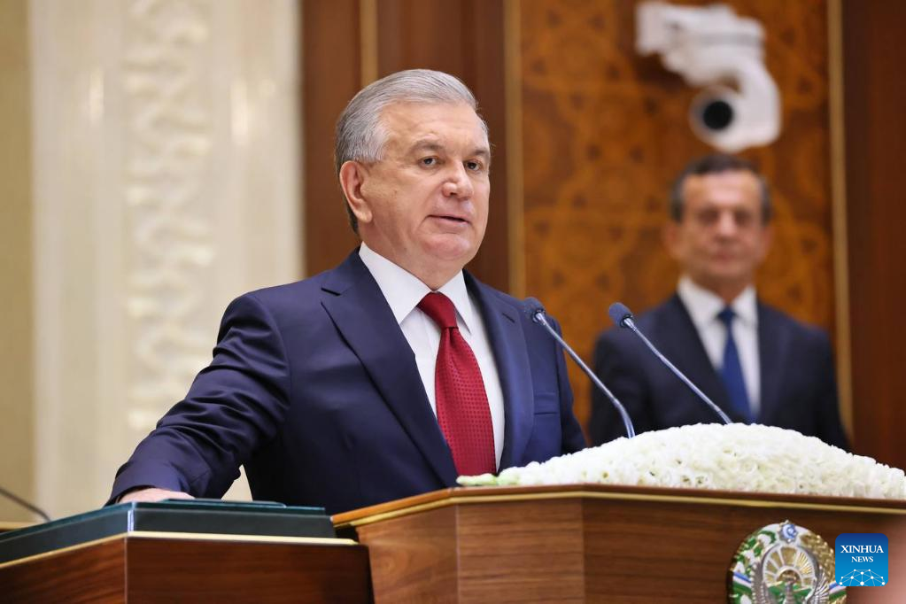 Shavkat Mirziyoyev sworn in as Uzbek president-Xinhua