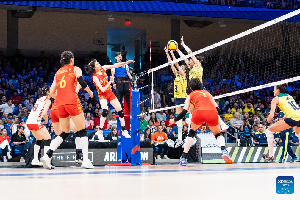 Women's Volleyball Nations League quarterfinal match: China vs. Brazil ...