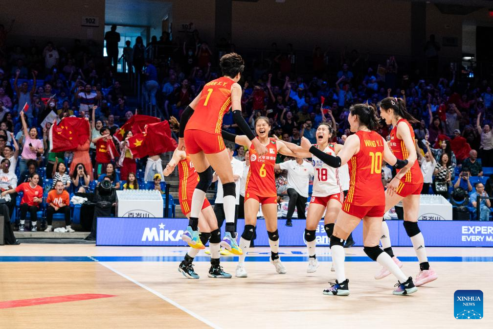 Women's Volleyball Nations League quarterfinal match: China vs. Brazil ...
