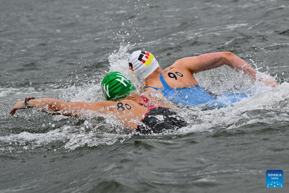 Italy win mixed open water relay gold at swimming worlds-Xinhua