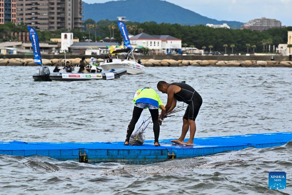 Italy win mixed open water relay gold at swimming worlds-Xinhua