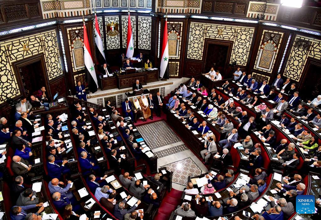 Syrian PM warns against worsening economic situation-Xinhua