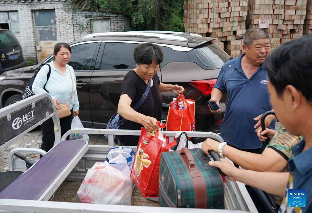 Villagers of Fangshan District return home-Xinhua