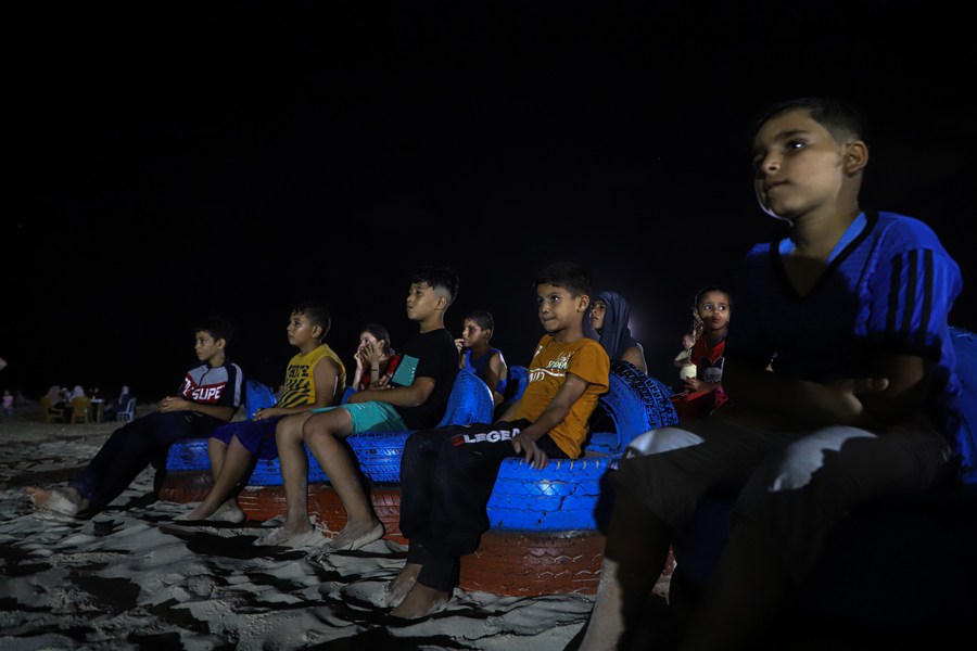 Eco-friendly open-air cinema in Gaza brings joy to Palestinians -Xinhua