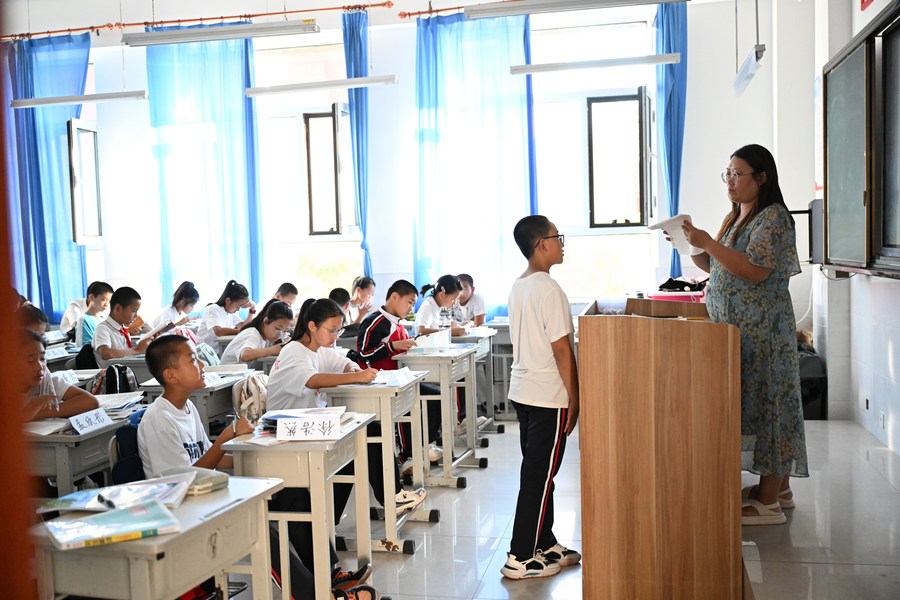 Life in flood-affected city gradually back to normal in Jilin-Xinhua