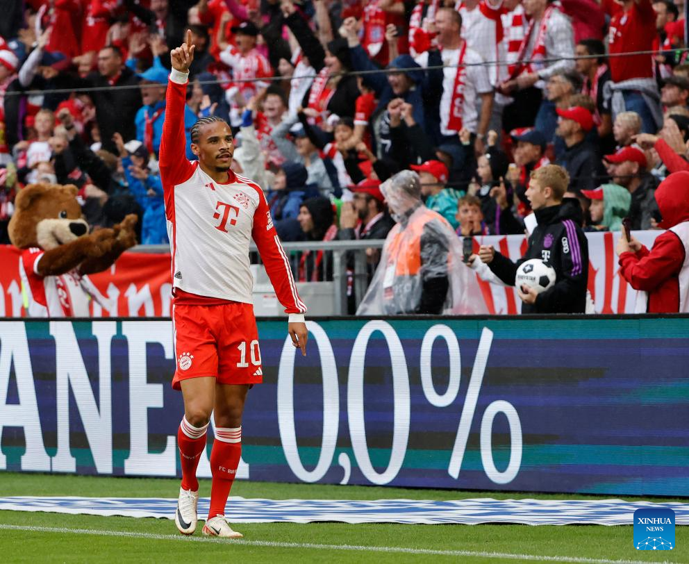 Kane scores twice as Bayern down Augsburg in Bundesliga-Xinhua