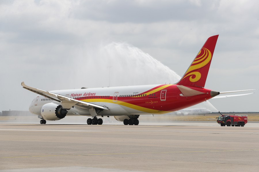 China's Hainan Airlines reports surging passenger transport volume in ...