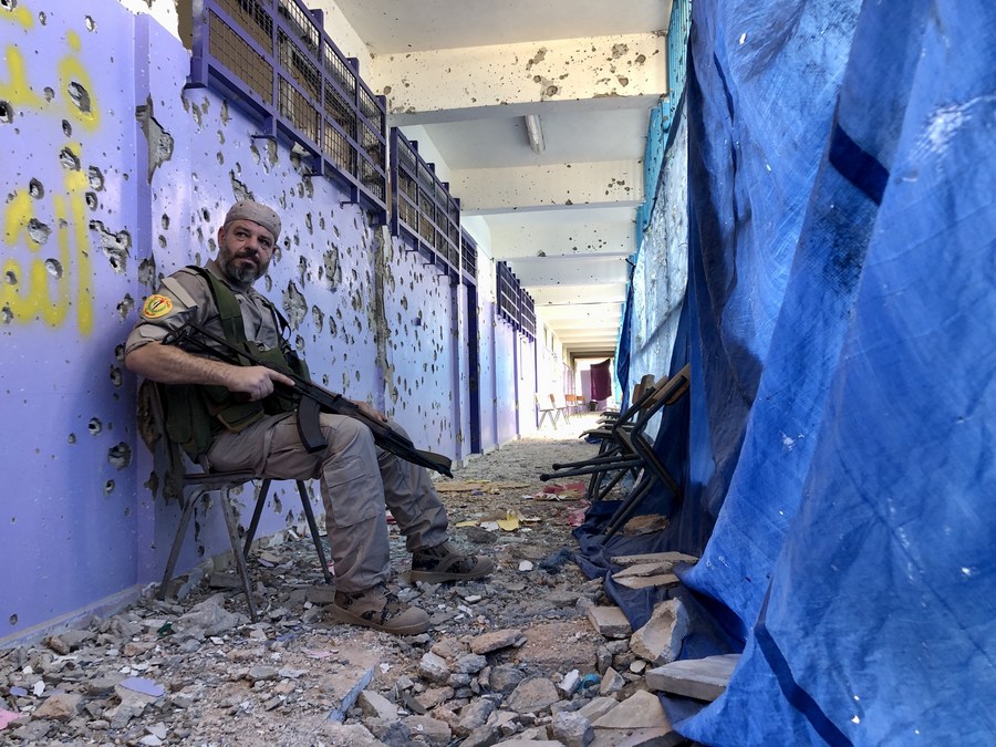 Mideast in Pictures: Militants withdraw from UN refugee schools in Lebanon-Xinhua