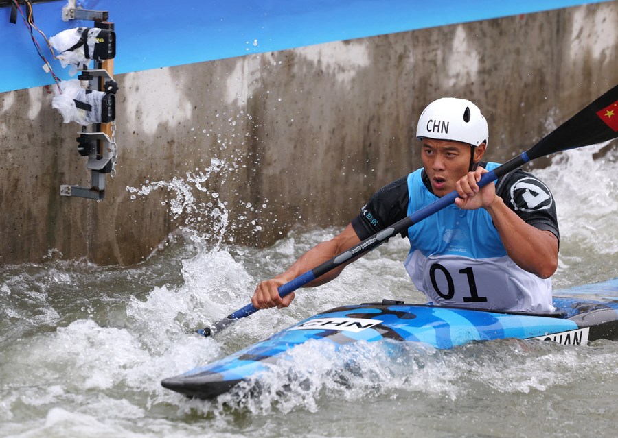 Clean runs secure China two canoe slalom golds at Asian Games-Xinhua