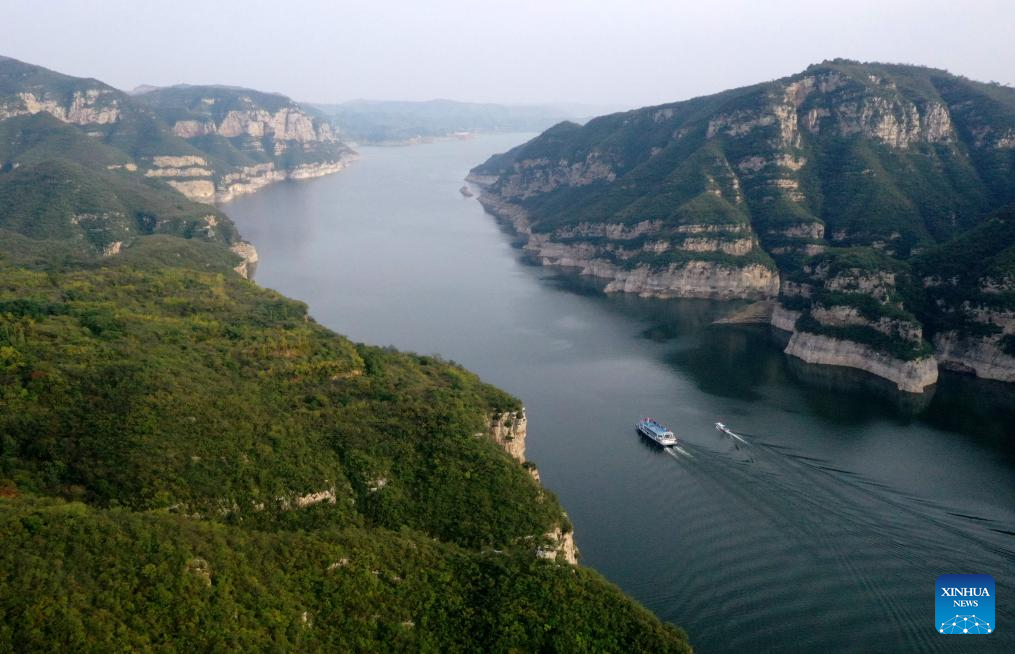Scenery of canyon on Yellow River in Henan-Xinhua