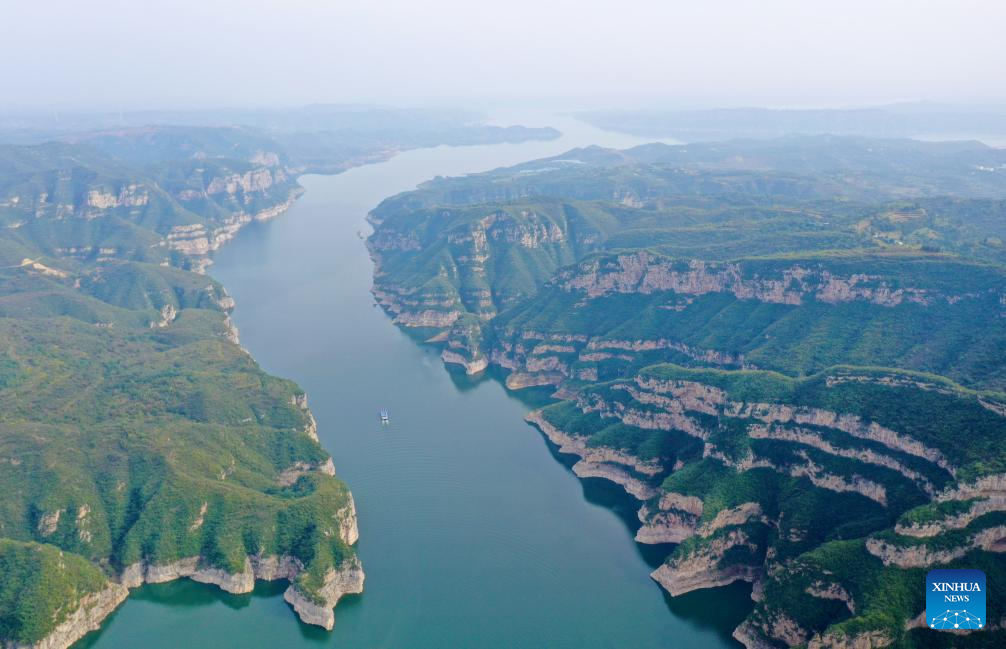 Scenery of canyon on Yellow River in Henan-Xinhua
