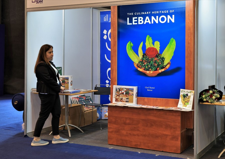 Readers line up at Lebanon book fair despite economic crisis, border ...