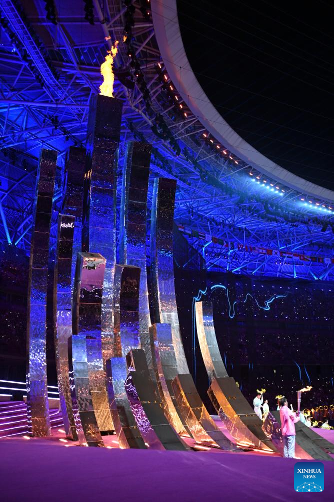 Cauldron lit at opening ceremony of 4th Asian Para Games in Hangzhou-Xinhua