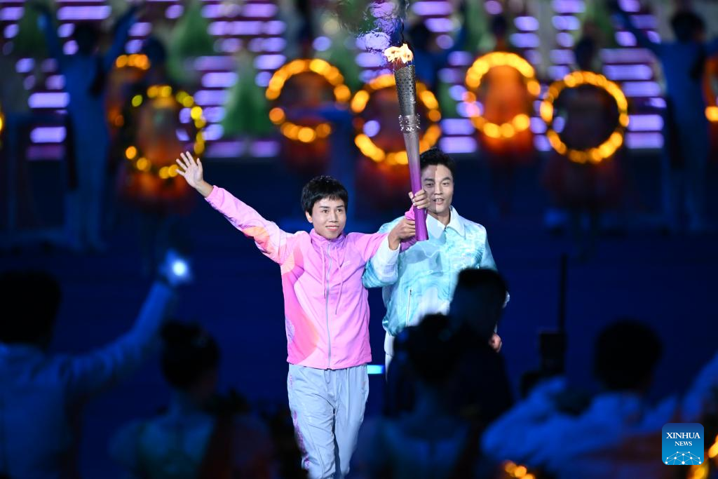 Cauldron lit at opening ceremony of 4th Asian Para Games in Hangzhou-Xinhua