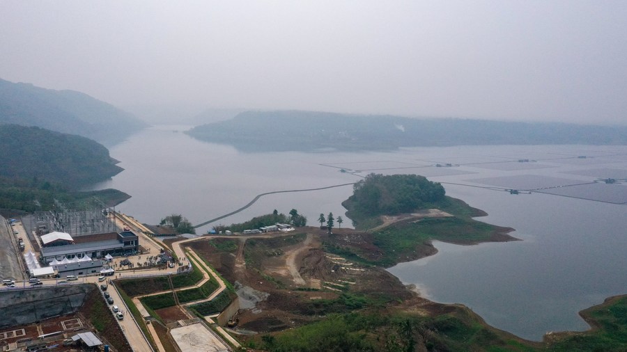 Indonesia inaugurates Southeast Asia's largest floating solar plant-Xinhua