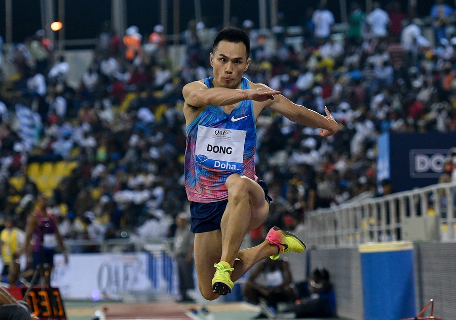 Feature: Former stars pass on experience in China's school sports-Xinhua