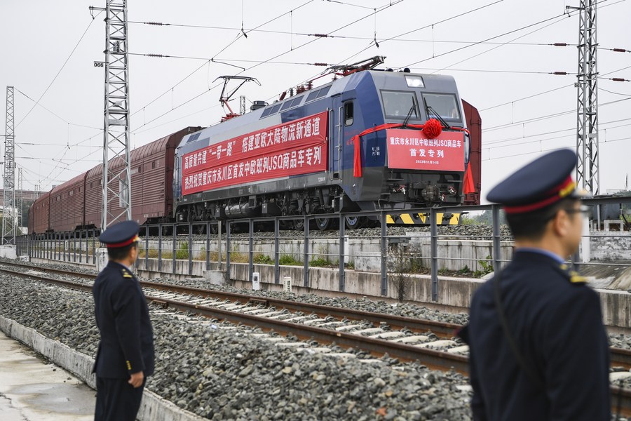 Economy&Life | First JSQ freight train from S China's Chongqing ...